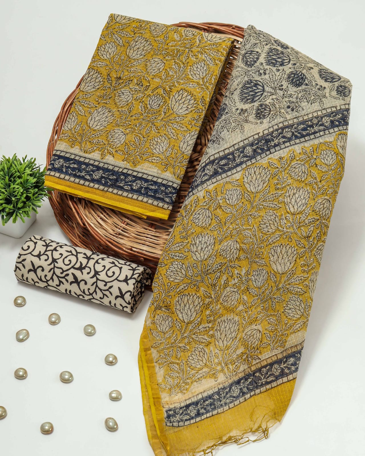 HAND BLOCK PRINTED KOTA DORIYA SUIT WITH KOTA DORIYA DUPPATA (FKS9 ...